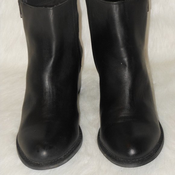 torrid | Shoes | Torrid Black Ankle Boots Size 2 Wide | Poshmark